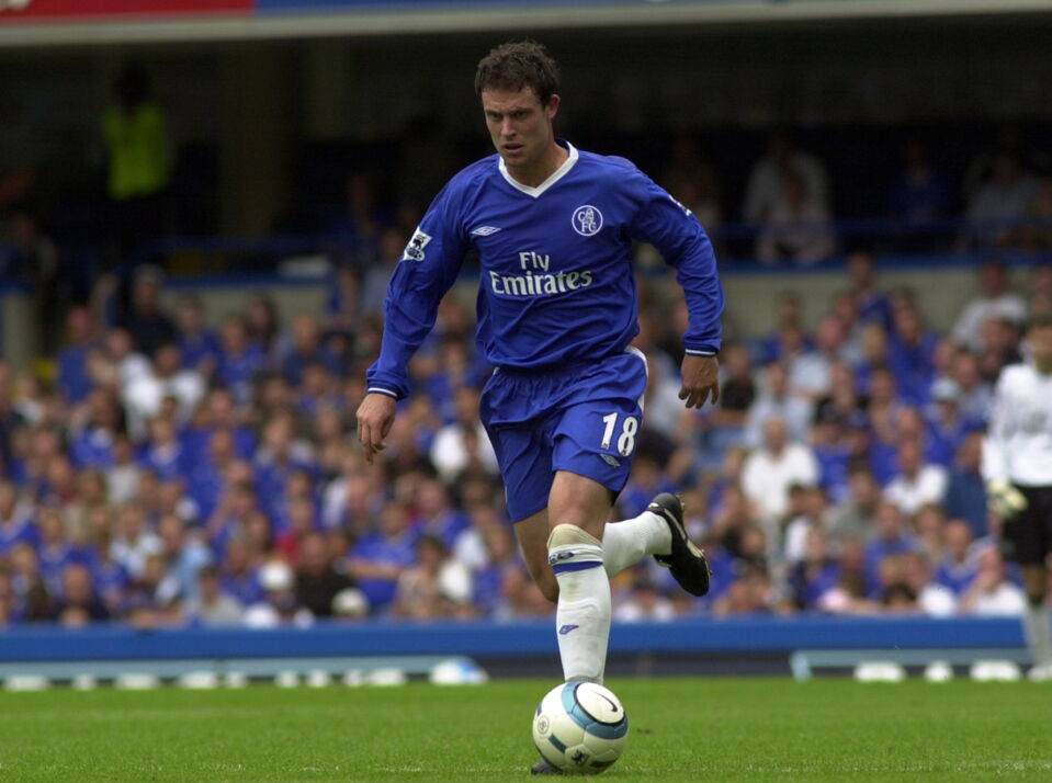 Photos : Top 20 footballers that you didn't know smoked