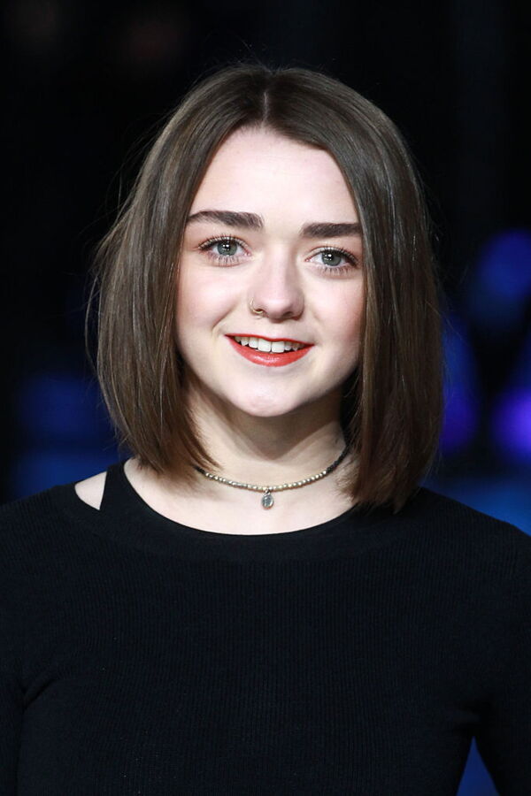 Maisie Williams : ses 25 changements capillaires