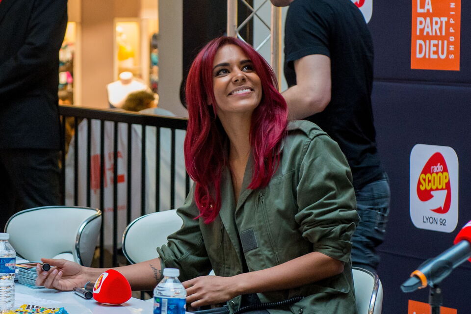 Shy'm célèbre ses 34 ans ! Retour sur ses transformations les plus ...