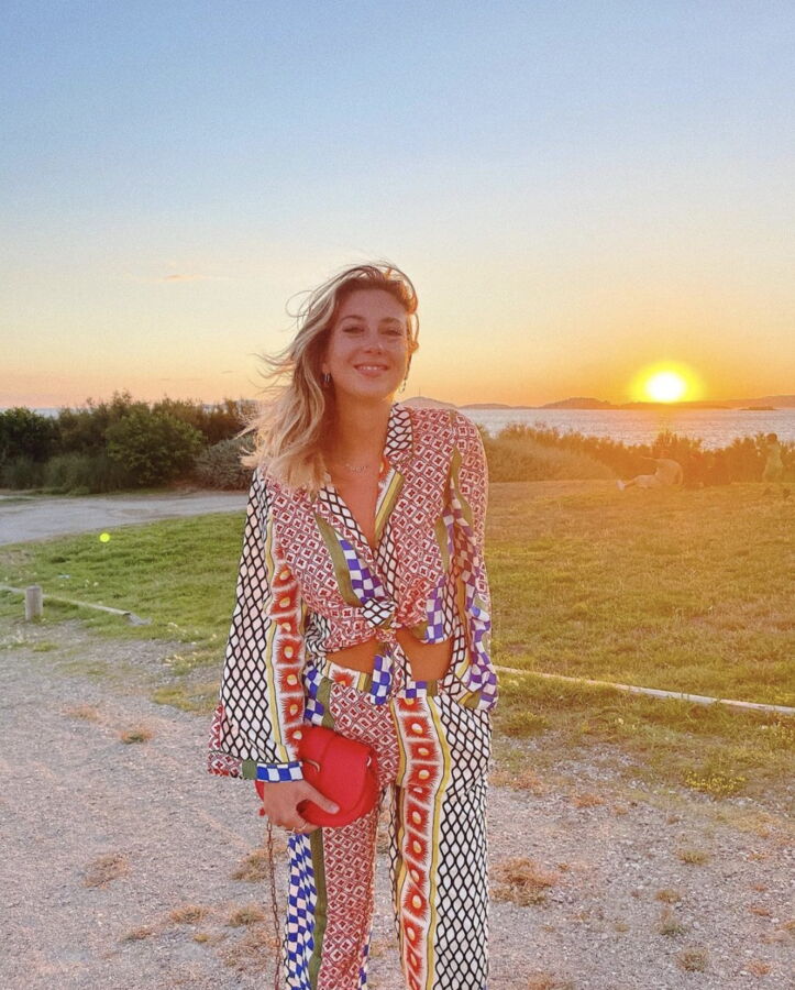 Photos : Influenceuses en vacances : découvrez leurs plus beaux looks