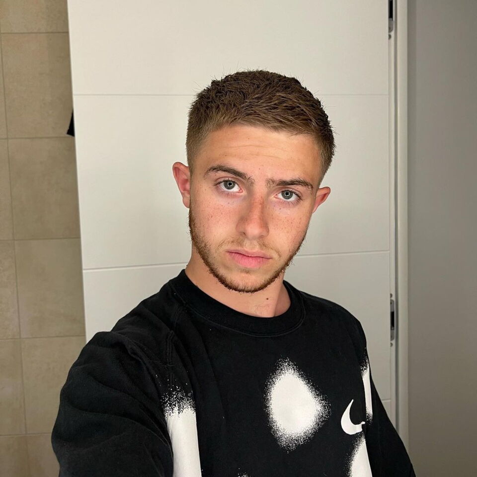 Ces 23 stars qui sont (très) petites de taille et qui s'assument ...