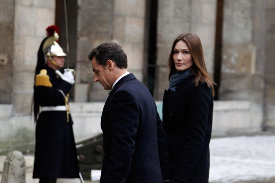 Photos : Carla Bruni : son évolution de sa jeunesse à aujourd'hui, en ...