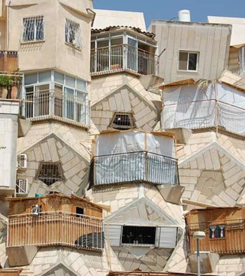 Photos : Voici les maisons les plus bizarres du monde